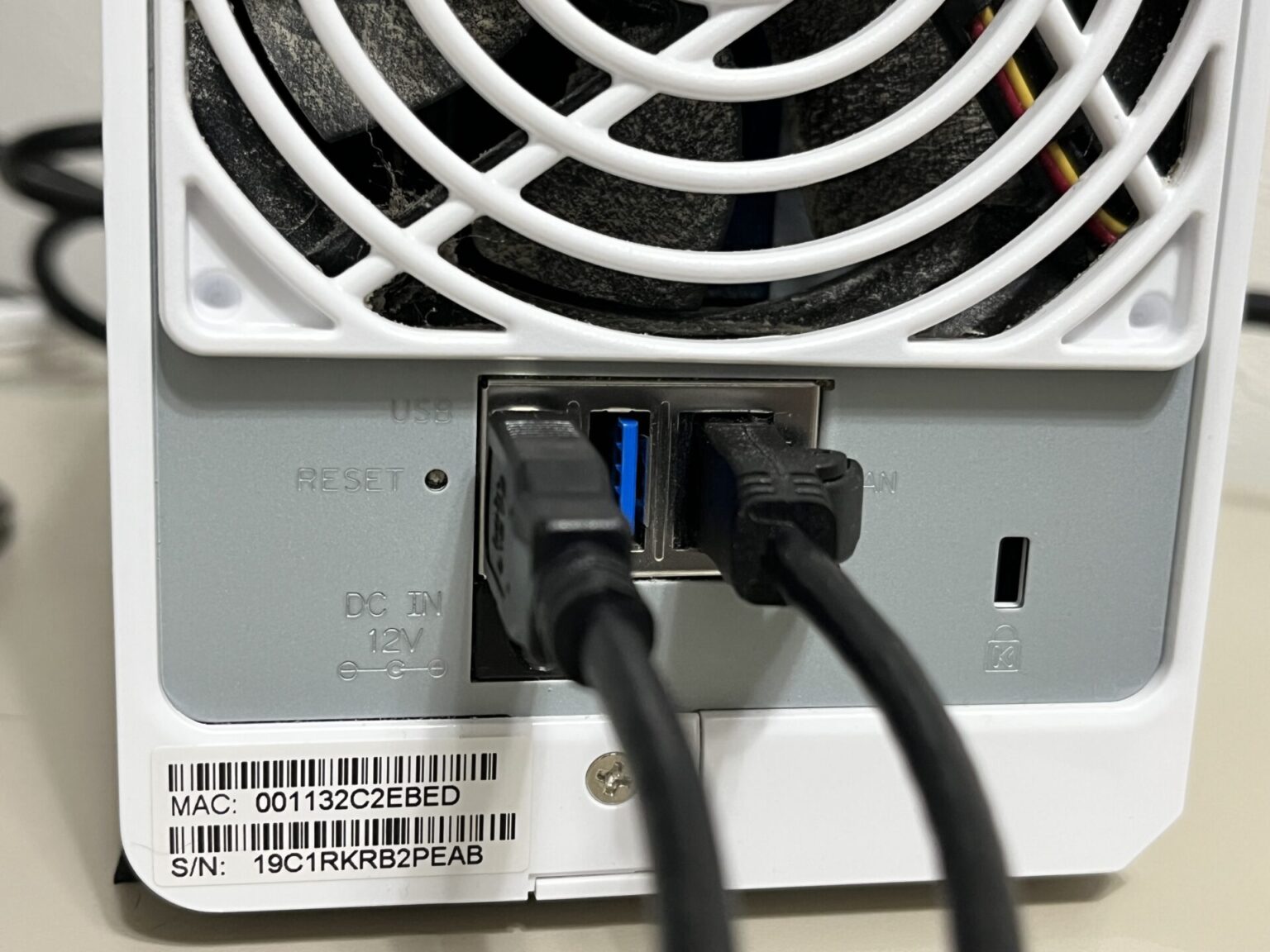 SynologyのNAS DS220jにUPS（無停電電源装置）を設置する｜ふくちゃんのブログ